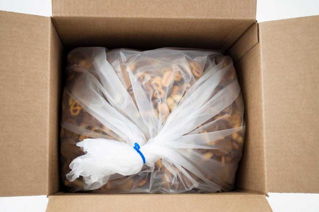 General Mills Gardetto's Assorted Snack Mix Case | FoodServiceDirect