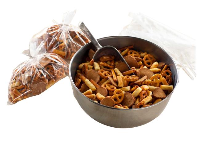 General Mills Gardetto's Assorted Snack Mix Case | FoodServiceDirect