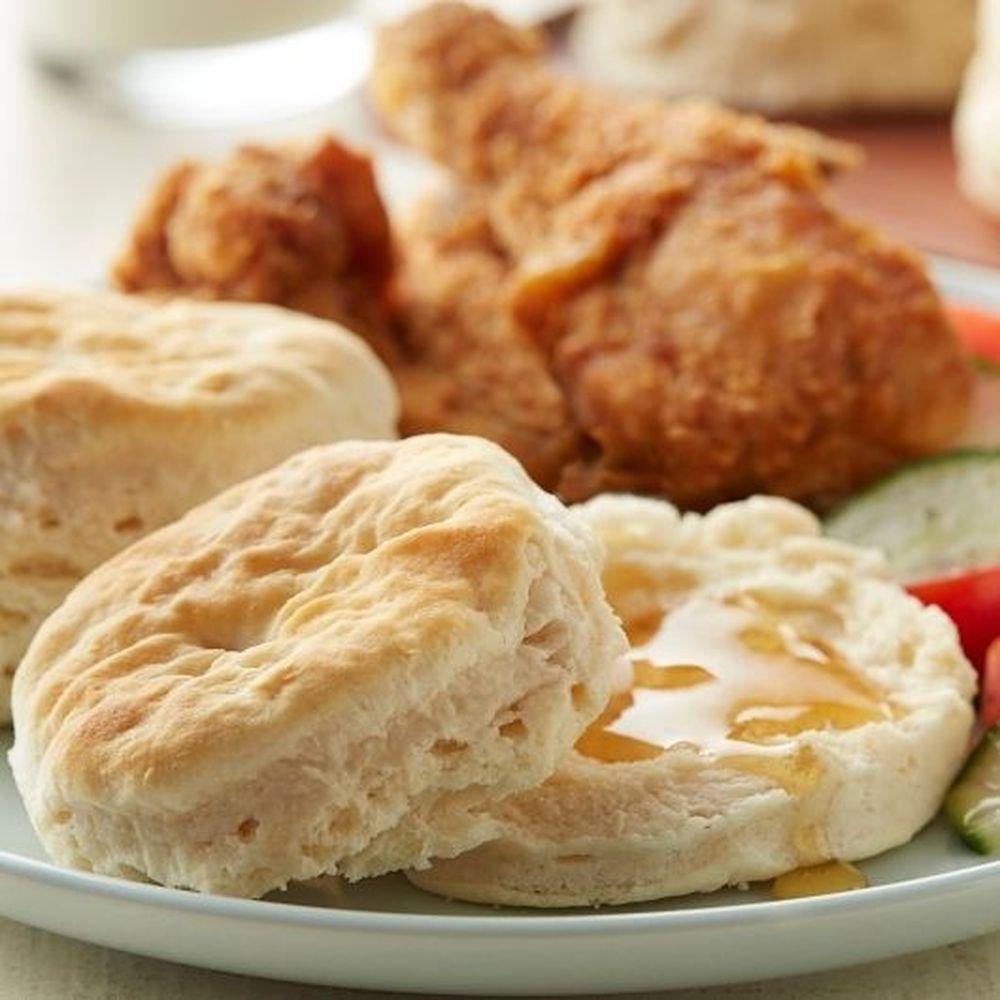Pillsbury Easy Split Golden Buttermilk Baked Biscuit Case ...